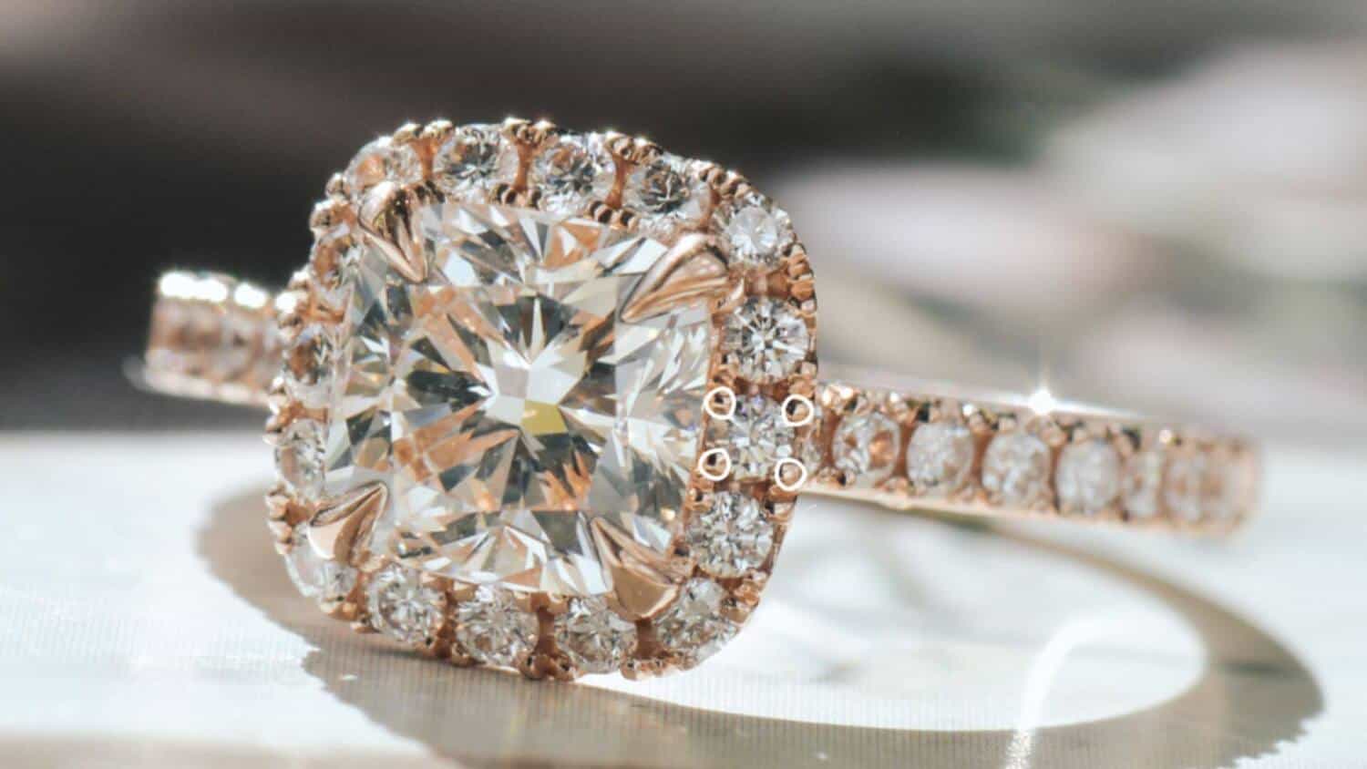 5 Questions to Finding the Perfect Halo Engagement Ring - Engagestudio