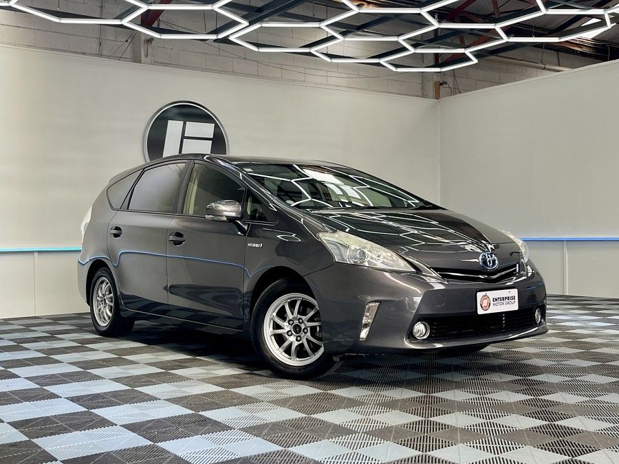 2014 Toyota Prius S ALPHA HYBRID WAGON HM63745 | Hamilton, Lake Rd Used ...