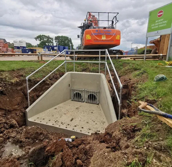 Headwalls in attenuation ponds | Althon