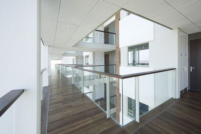 Balustrade safety: load requirements | BA Systems