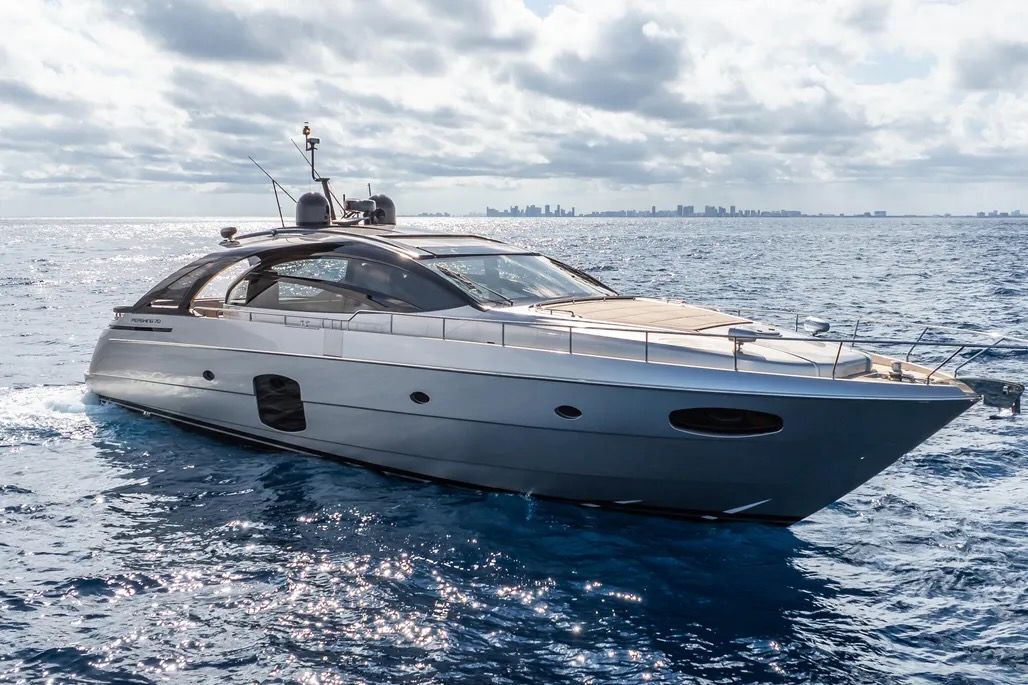 70ft Pershing (2020) - 70ft YACHT Charter | KOS Yachts | KOS Yachts