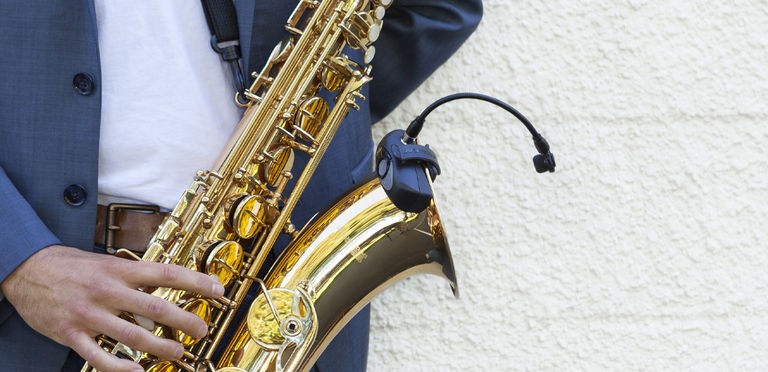 Wireless Microphone Buyers Guide | Samson