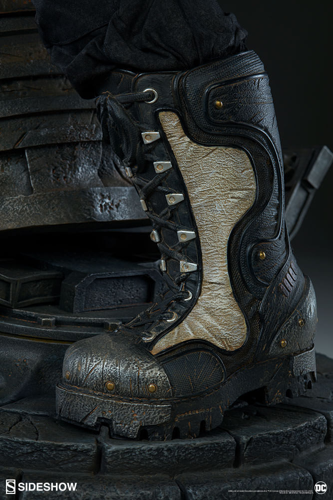 Bane Premium Format™ Figure by Sideshow Collectibles - POW! The Hero In You