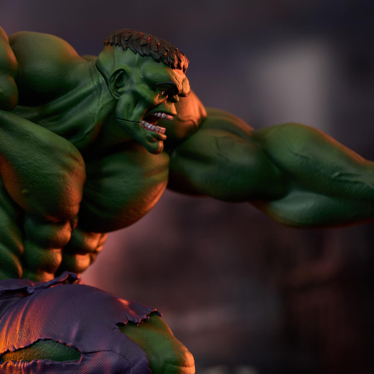 Hulk (Immortal) Deluxe Gallery Diorama - POW! The Hero In You
