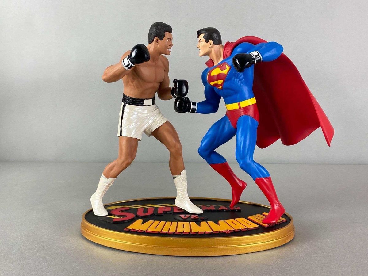 DC Direct Classic Confrontations Superman Vs Muhammad Ali Statue - POW ...