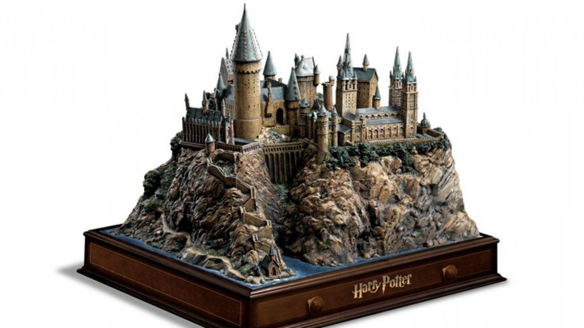 Harry Potter: Hogwarts Castle Environment - POW! The Hero In You