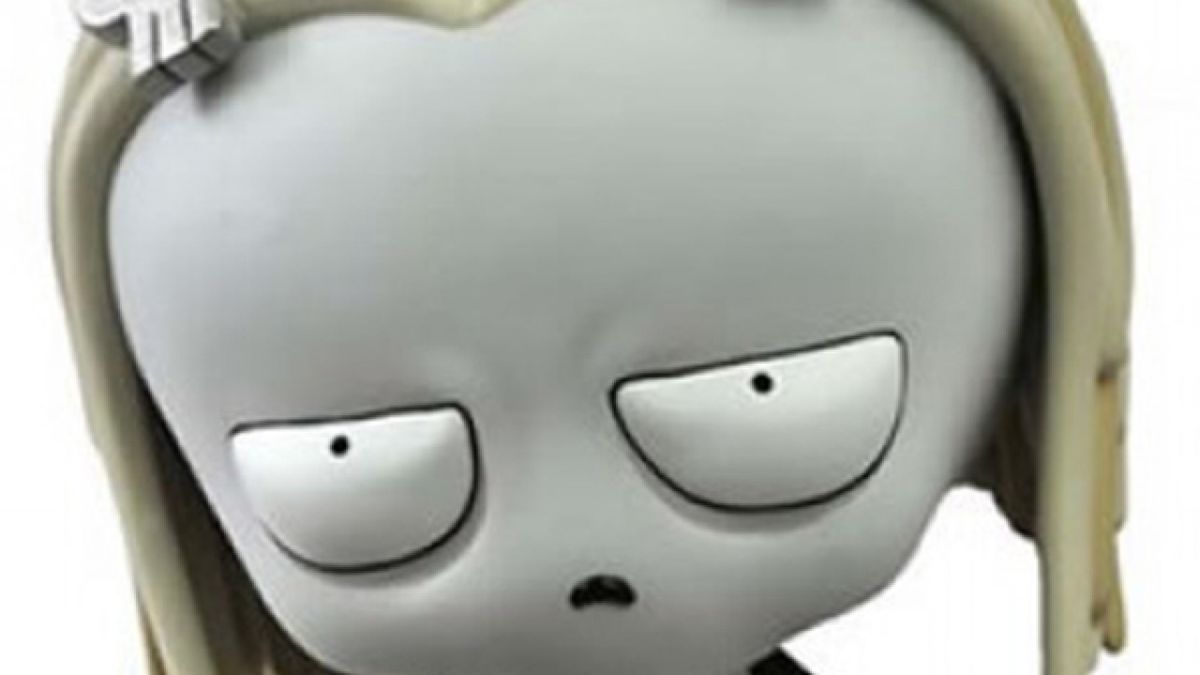 Lenore 7 Inch Pvc Statue - POW! The Hero In You