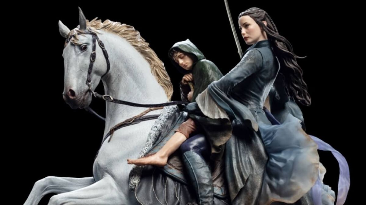 The Lord of the Rings: Arwen and Frodo on Asfaloth Statue - POW! The ...