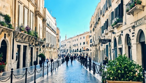 Top 10 Most Beautiful Streets in Bari