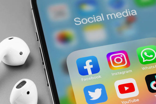 The Evolution of Social Media Platforms: A Deep Dive into User Habits