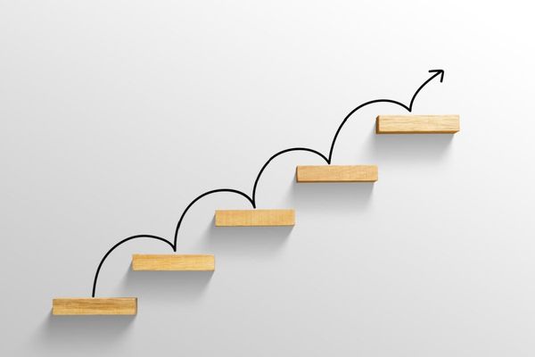 Exploring the Complexities of Social Class Representation in Marketing