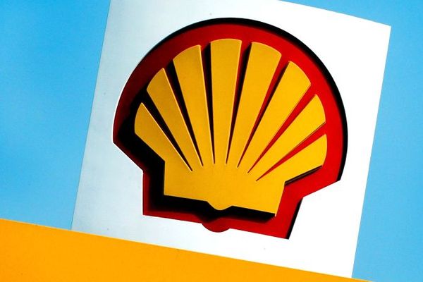 Shell Adjusts Carbon Emission Goals Amid Evolving Energy Landscape