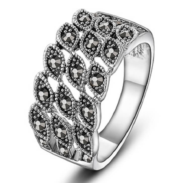 Stunning Jewelries To Take Your Fashion Quotient A Notch Higher