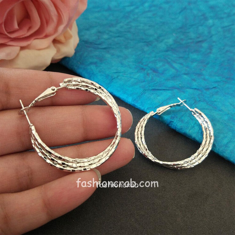 10 Best Loop & Hoop Earrings For Women in 2022