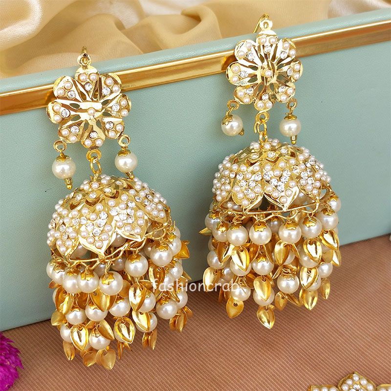 Jadau Pipal Patti Jhumka with Tikka Set | FashionCrab.com