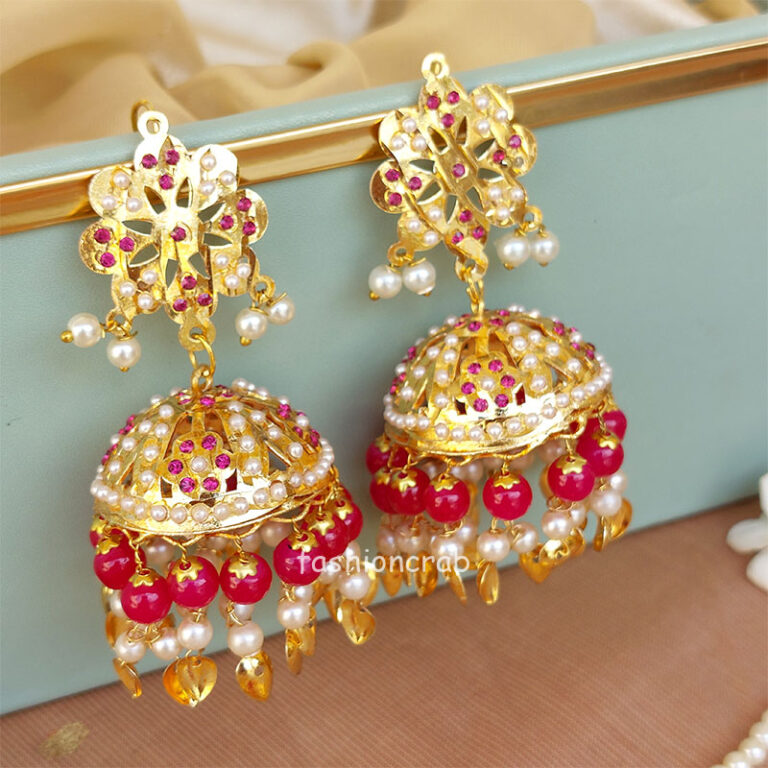 Traditional Punjabi Pipal Patti Tikka Set - Hot Pink | FashionCrab.com
