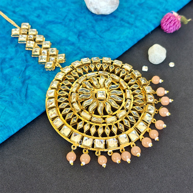 Traditional Punjabi Big Maang Tikka - Peach | FashionCrab.com