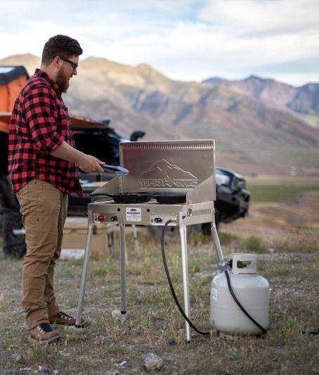 Camp Chef Leg Kit for Mountaineer - Feather Arms