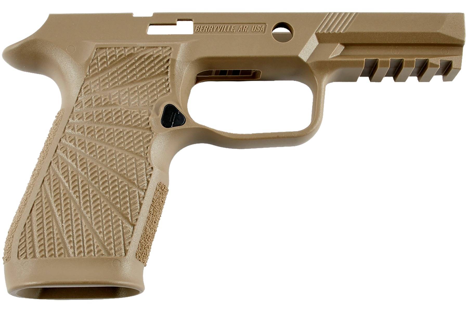 Wilson Combat GRIP WCP320 CARRY TAN - Feather Arms