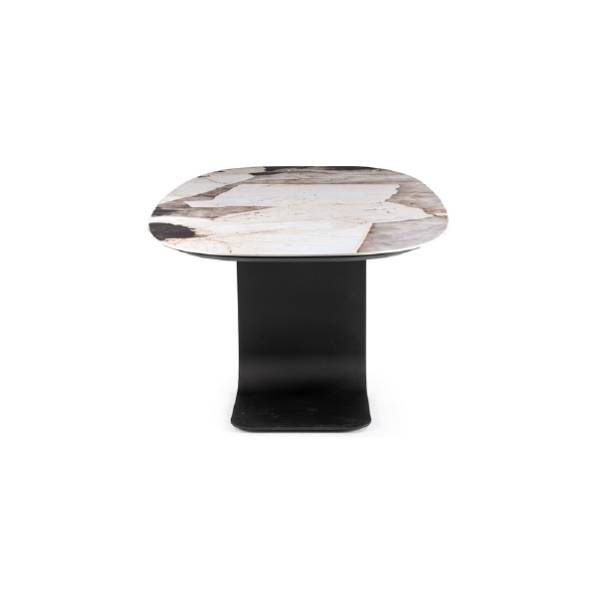 GATE Dining Table