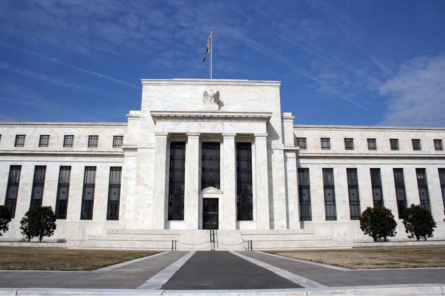 Introduction to the 2025 FOMC Voting Members | fiisual Blog