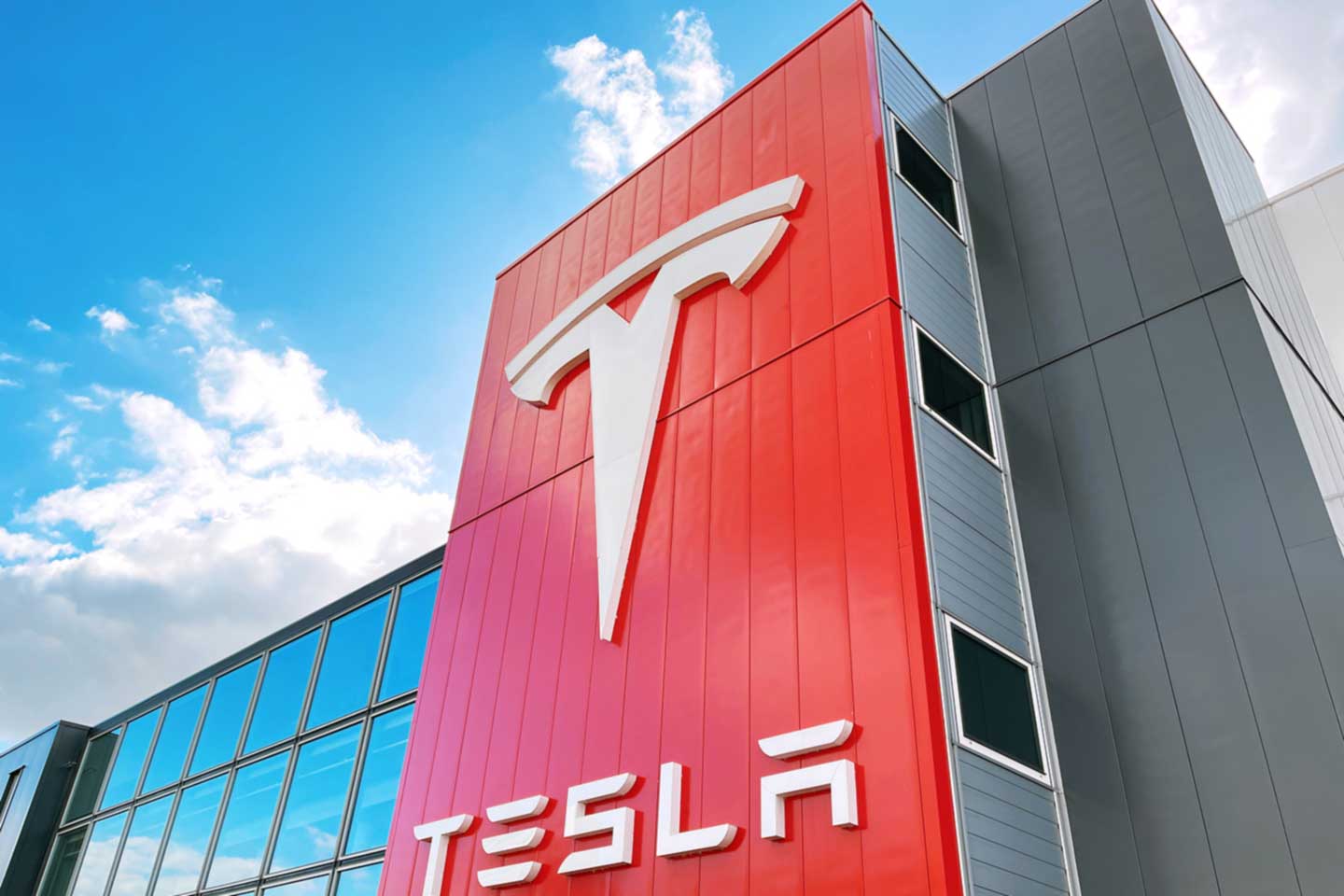 US Industry 101: Tesla Business Overview | fiisual Blog
