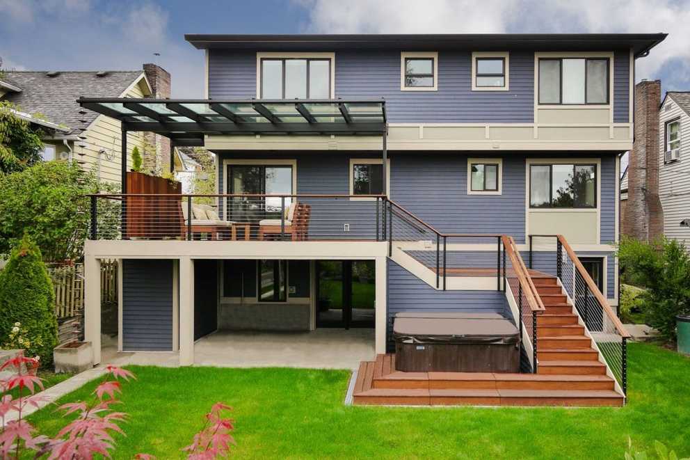 Exterior: 30 Stunning Modern Landscape Design Ideas (#1 of 33 Photos)