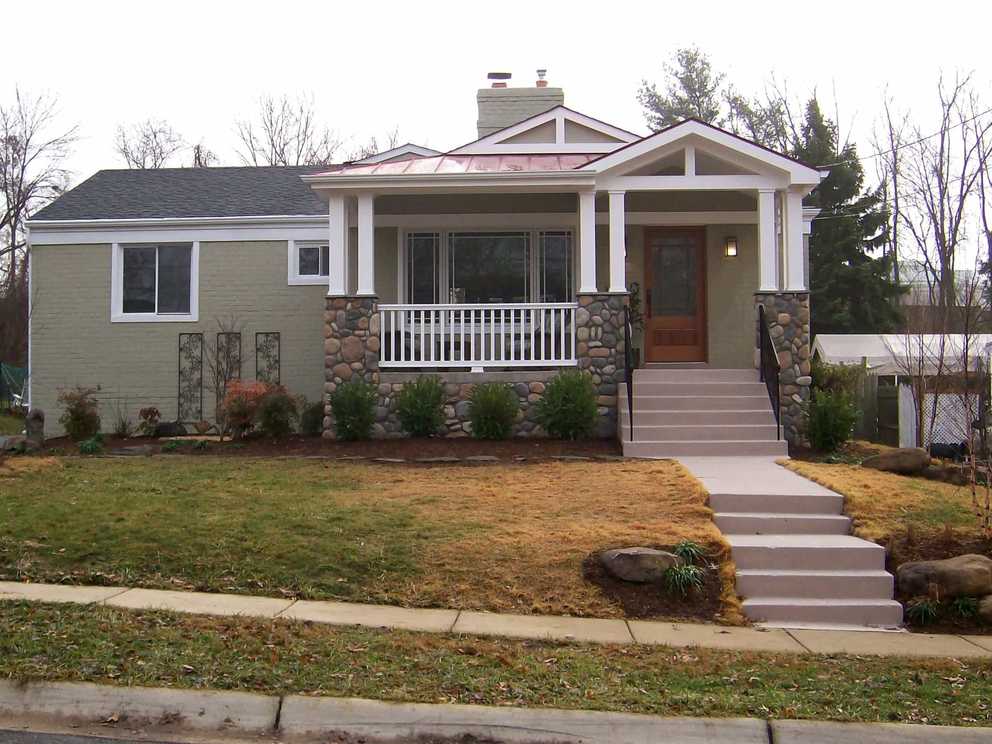 Exterior: 20 Best Front Pillar Design Ideas for Terrace (#6 of 20 Photos)