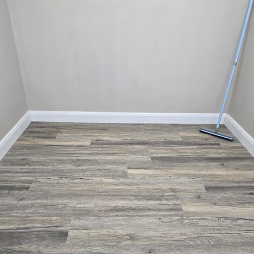 Distressed Grey Oak PREMIUM 6mm SPC Click | Floor Depot