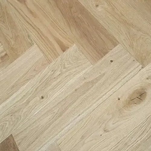 Natural Oak Herringbone Click 14mm Brushed Lacquered - Floor Depot