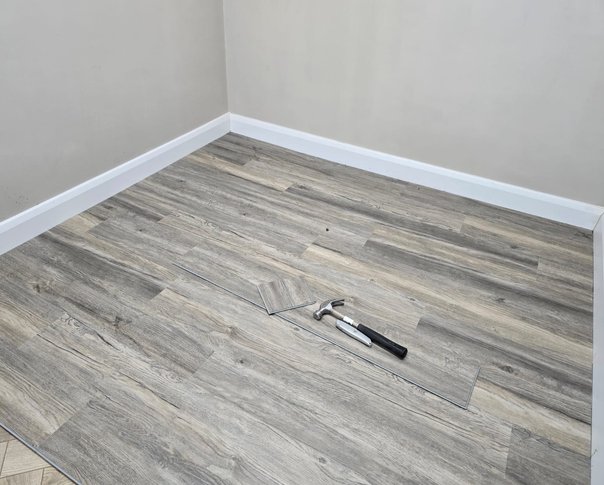 Vinyl Click Flooring | Cheap LVT | SPC Flooring | Floor Depot