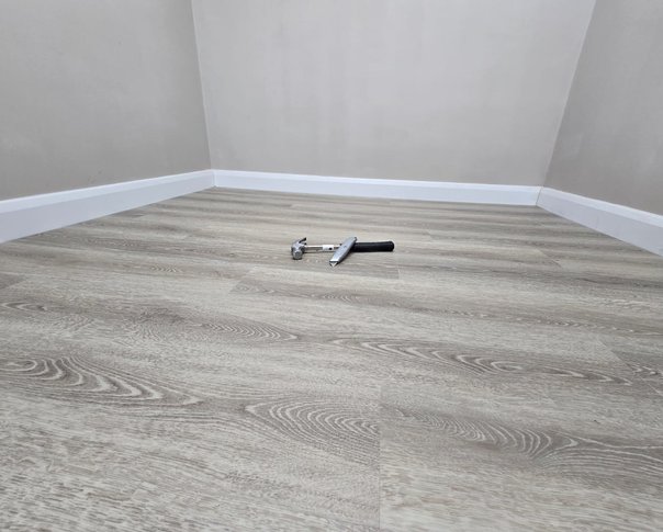 Vinyl Click Flooring | Cheap LVT | SPC Flooring | Floor Depot