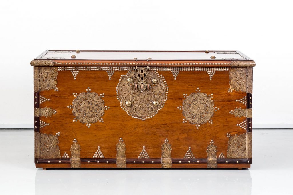 Colonial Chests - Practicality with Elegance - The Past Perfect Collection