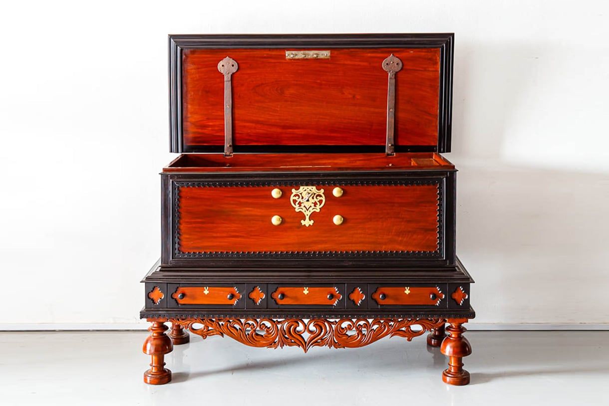 Colonial Chests - Practicality with Elegance - The Past Perfect Collection