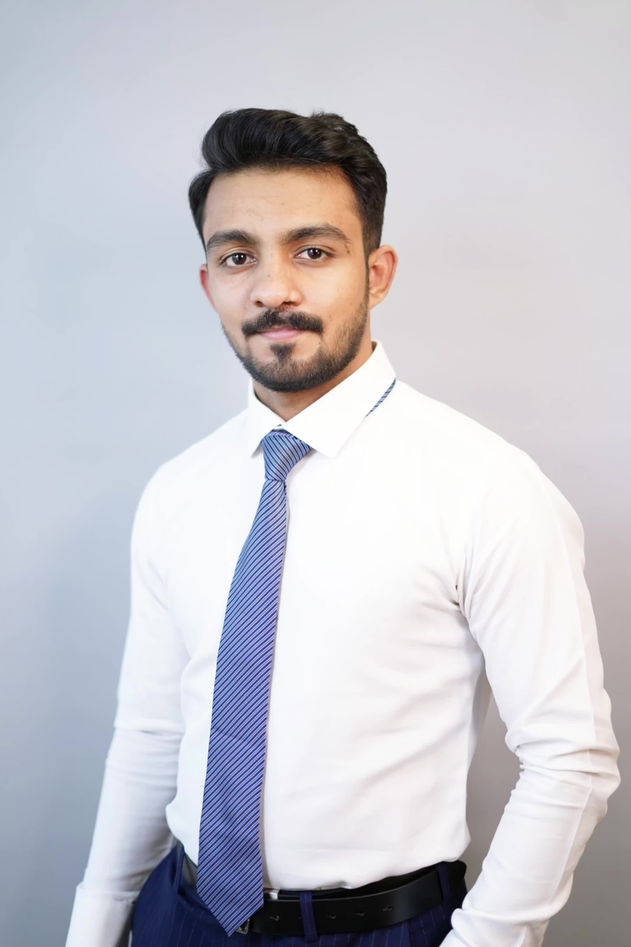 MeetTheTeam | Fortune 4 Real Estate