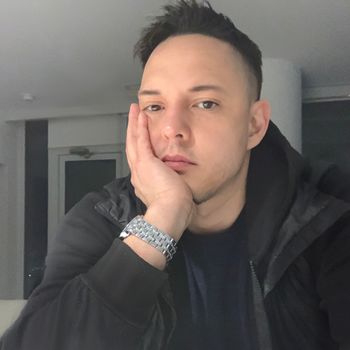 Jay C, Artist | Gallea