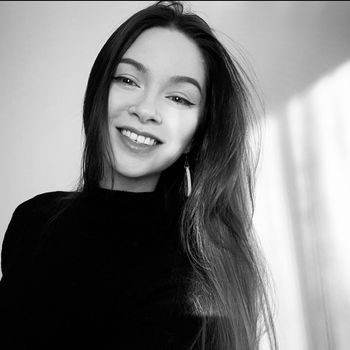 Katie Tebiscon, Artist | Gallea