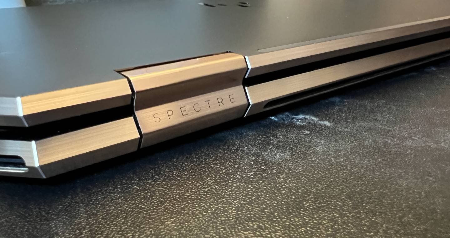 HP Spectre x360 Review - Gadgets Middle East