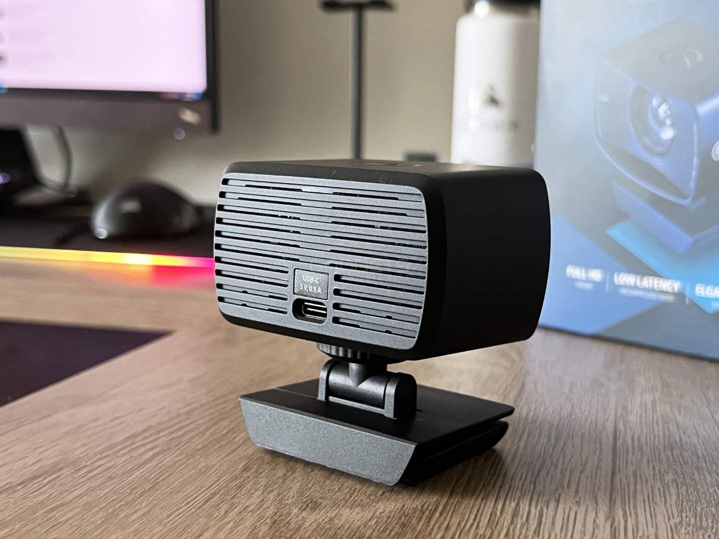 Elgato Facecam Review - Gadgets Middle East