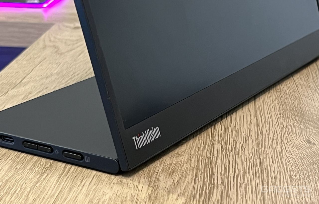Lenovo ThinkVision M14d review - Gadgets Middle East