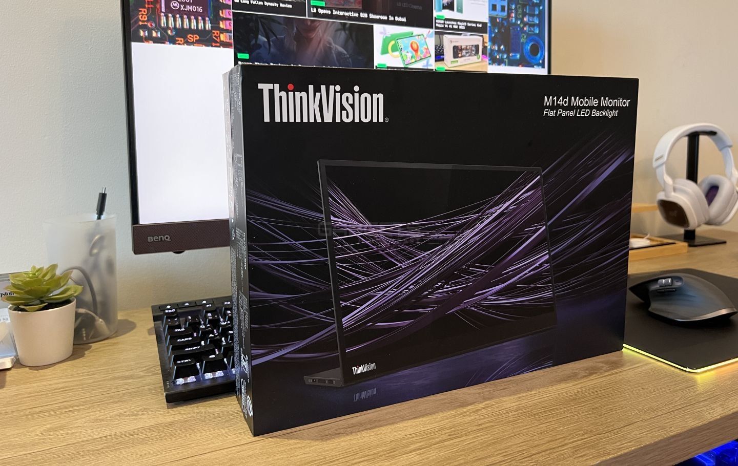 Lenovo ThinkVision M14d review - Gadgets Middle East