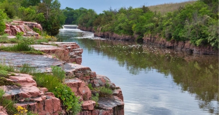 10 Places to Get on the Water in Southeast South Dakota