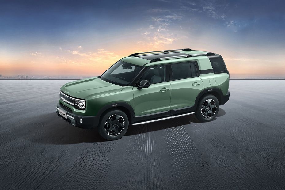 BAIC BJ30 Images - View complete Interior-Exterior Pictures