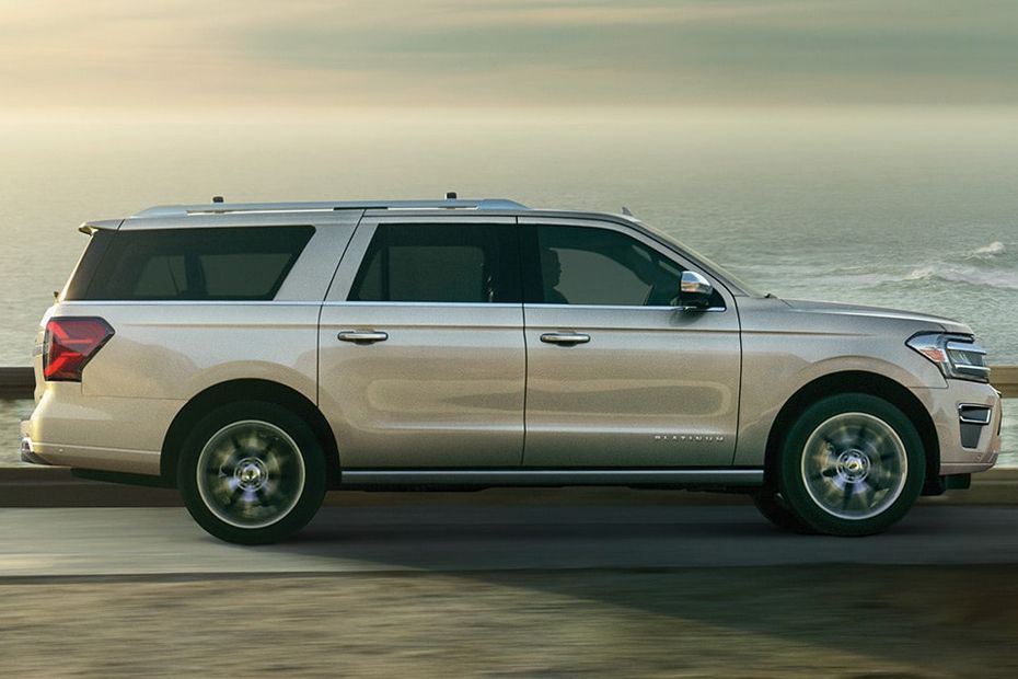 Ford Expedition Price in KSA - Versions, Reviews & Offers