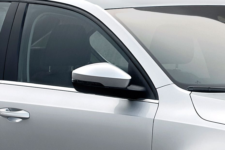 Skoda Octavia Price in KSA - Versions, Reviews & Offers