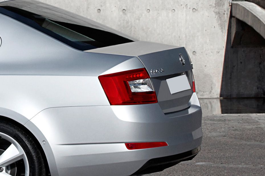 Skoda Octavia Price in KSA - Versions, Reviews & Offers