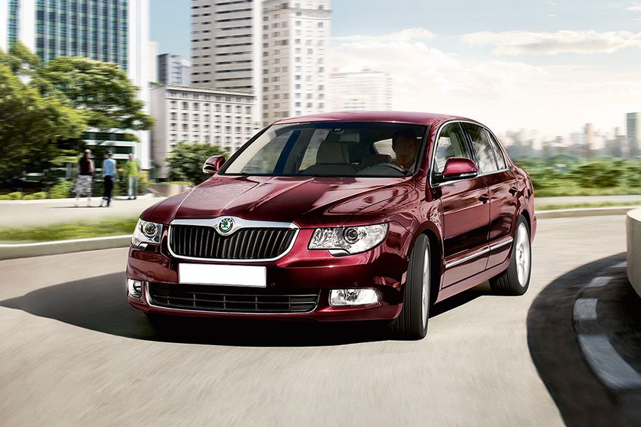 Skoda Superb Price in KSA - Versions, Reviews & Offers