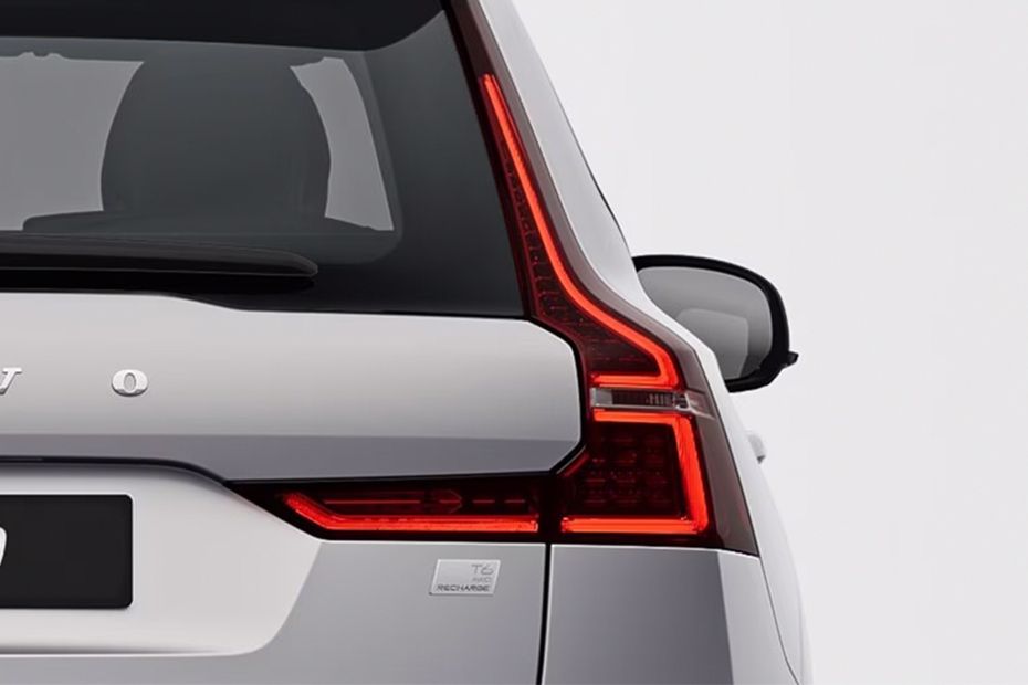Volvo XC60 2025 R-Design B6 Price, Photos, Spec