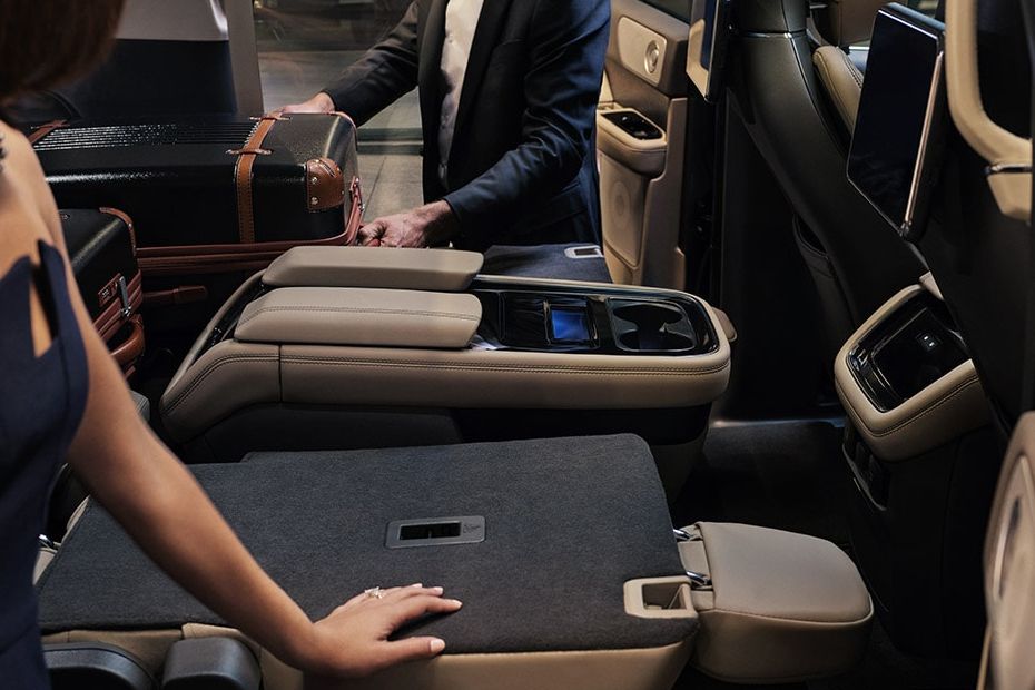 Lincoln Navigator 2024 Price in Saudi Arabia - Reviews, Specs & June ...