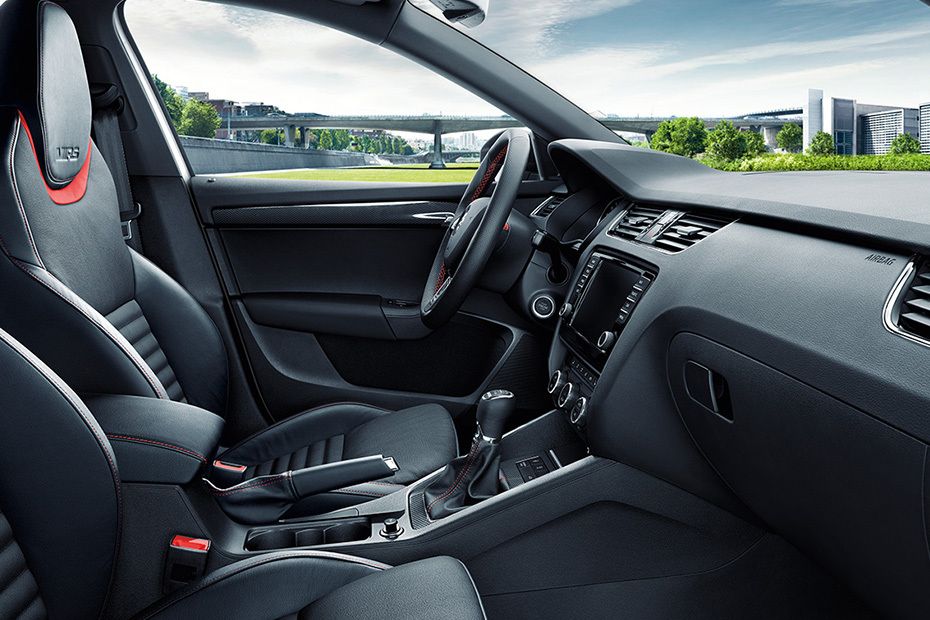 Skoda Octavia Price in KSA - Versions, Reviews & Offers